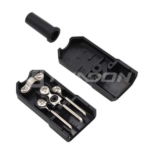 IEC 60320 C14 Male Straight Re-Wireable Plug by Yuadon