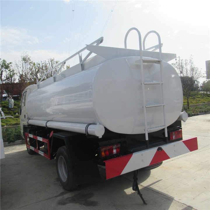 Dongfeng 4x2 Vegetable Oil Tanker - Efficient Fuel Distribution