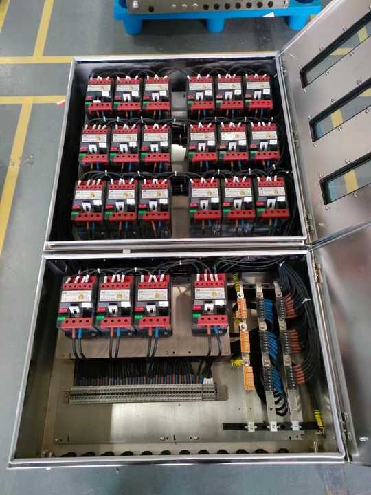 Iecex and ATEX Certified Explosion-Proof Circuit Breaker