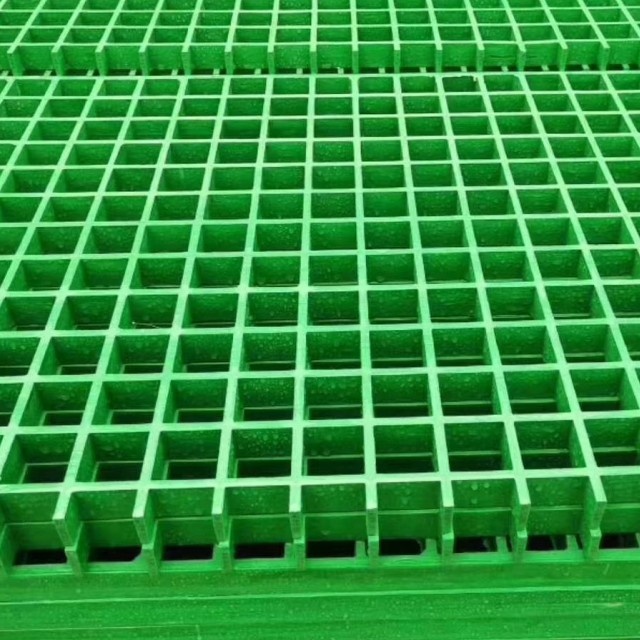 Durable Plastic Floor Grating - Fiberglass Reinforced Panels