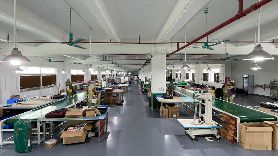 Company Overview - Dongguan Emay Luggage Factory