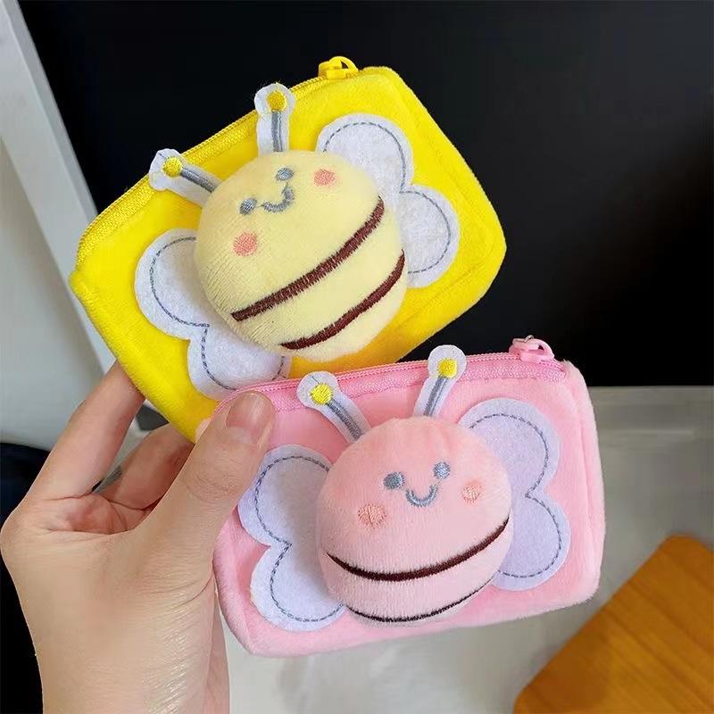 Adorable Little Girl Heart Honeybee Cartoon Mini Wallet Charm Cartoon ...
