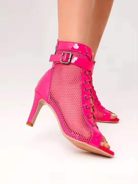 How to Choose the Best Pink Boots: A Complete Buying Guide