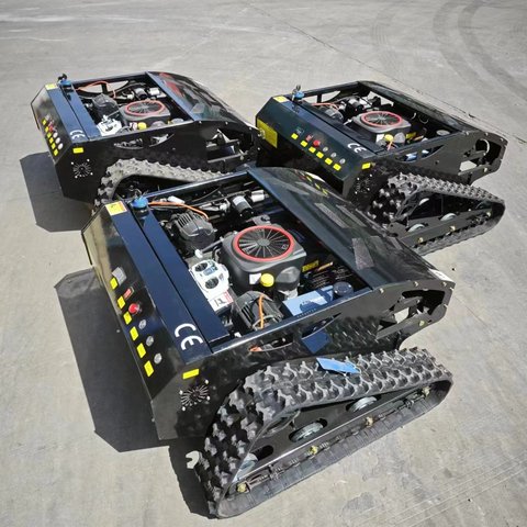 Rubber Crawler Robot Lawn Mower - Intelligent & Efficient