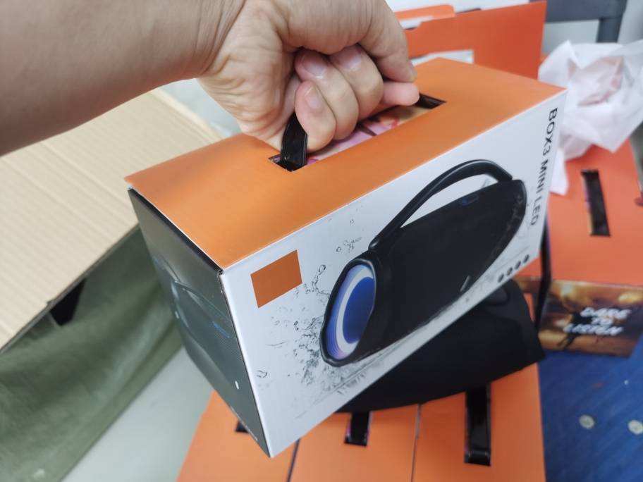 How to Choose the Best Boom Box for Your Needs in 2024