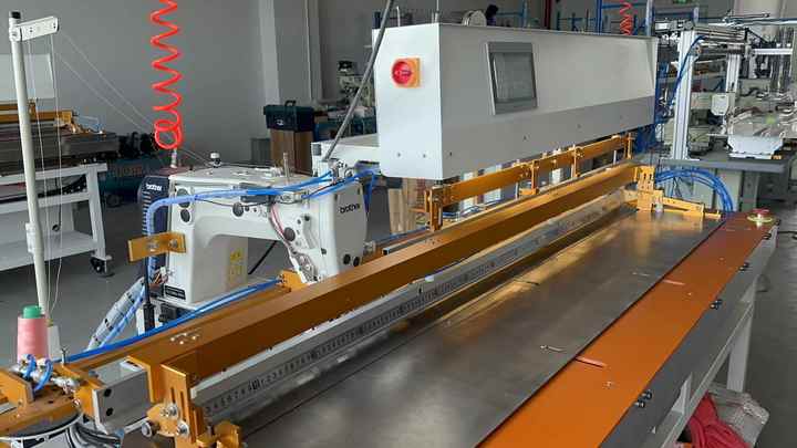 ST-3000-1400 Automatic Pintuck Sewing Machine for Elastic Fabric