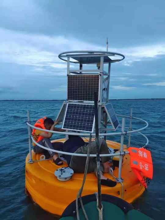 Floating Smart Buoy - Advanced Marine Monitoring Solutions