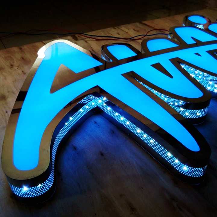 Custom 3D Stainless Steel Advertising Light Effect Sign