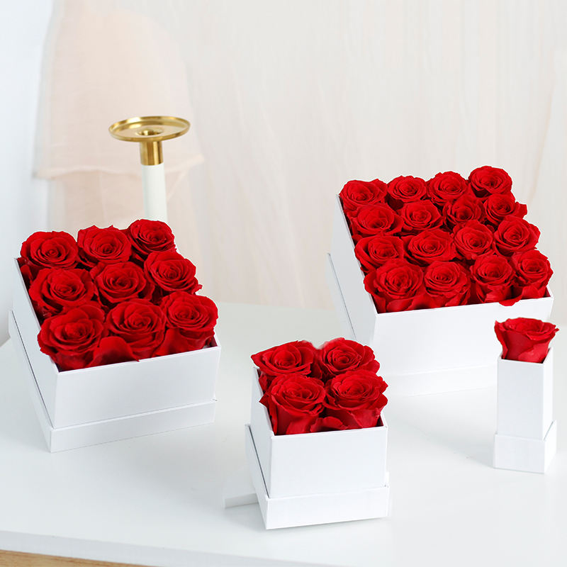 Eternal Boxed Roses - Preserved Flowers for Gifts & Home