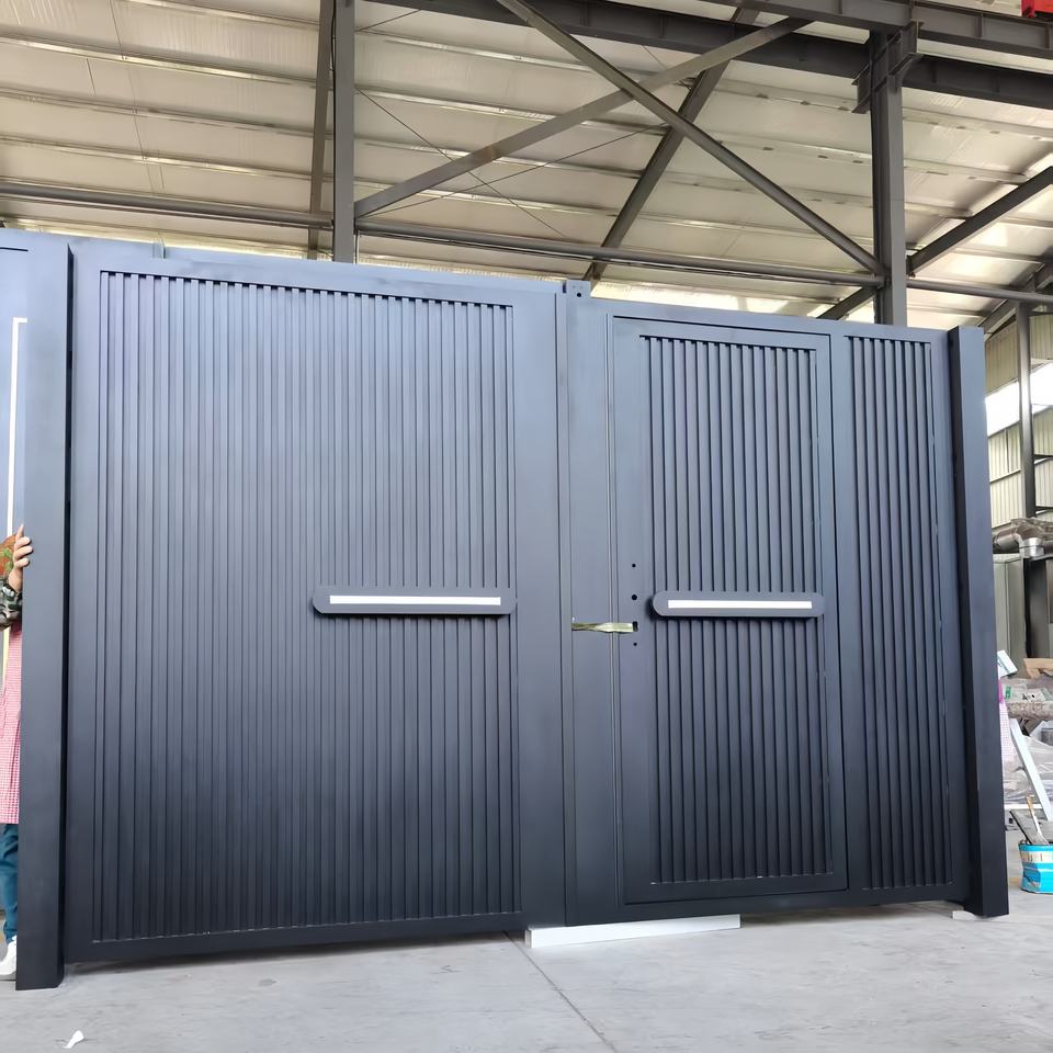 Modern Steel Driveway Gate Villa Entrance Automatic Driveway Outdoor ...