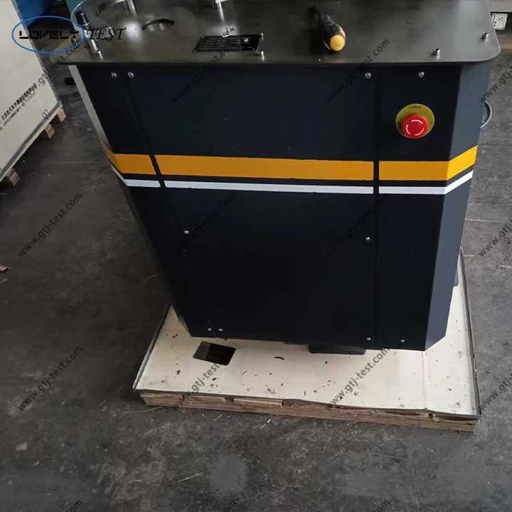 Superpave Gyratory Compactors - ASTM Standard Lab Equipment