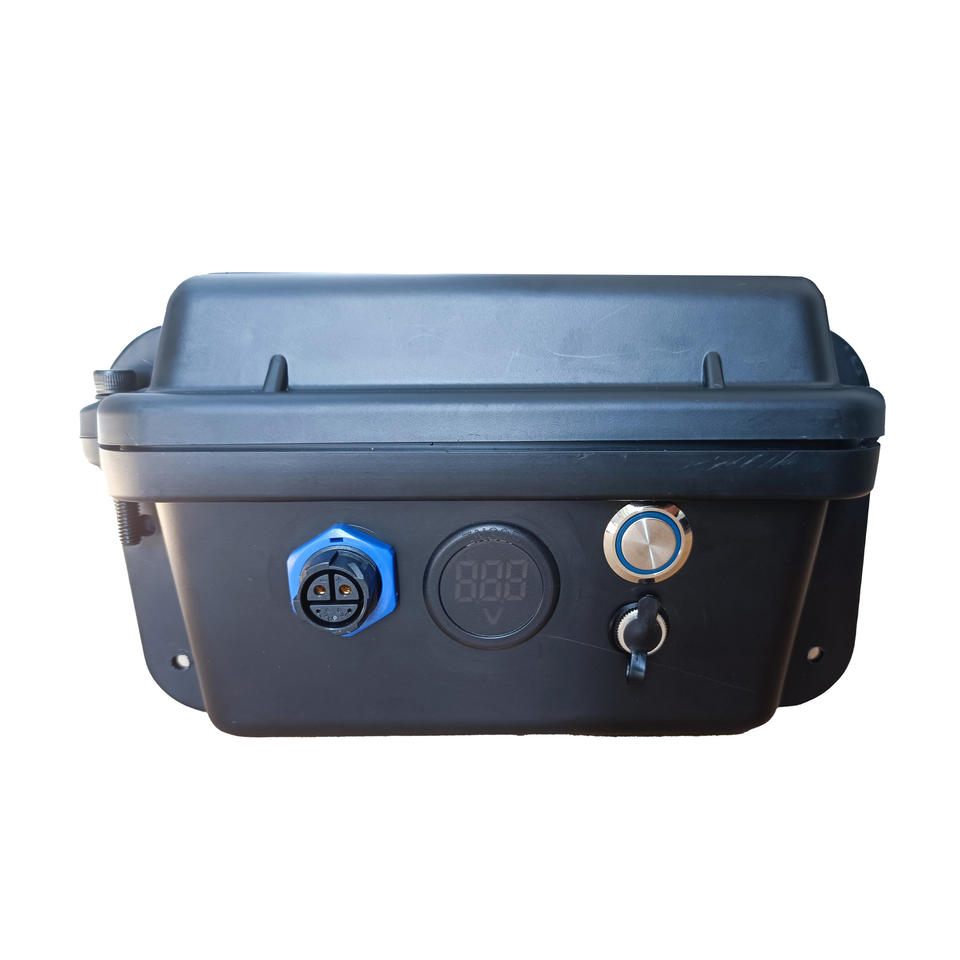 Yak Outdoors Waterproof Kayak Battery, Rechargeable Li-ion Power Pack ...