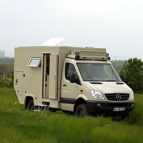 Expedition Truck Bed Camper Trailer Caravan with Slide-Out Kitchen for ...