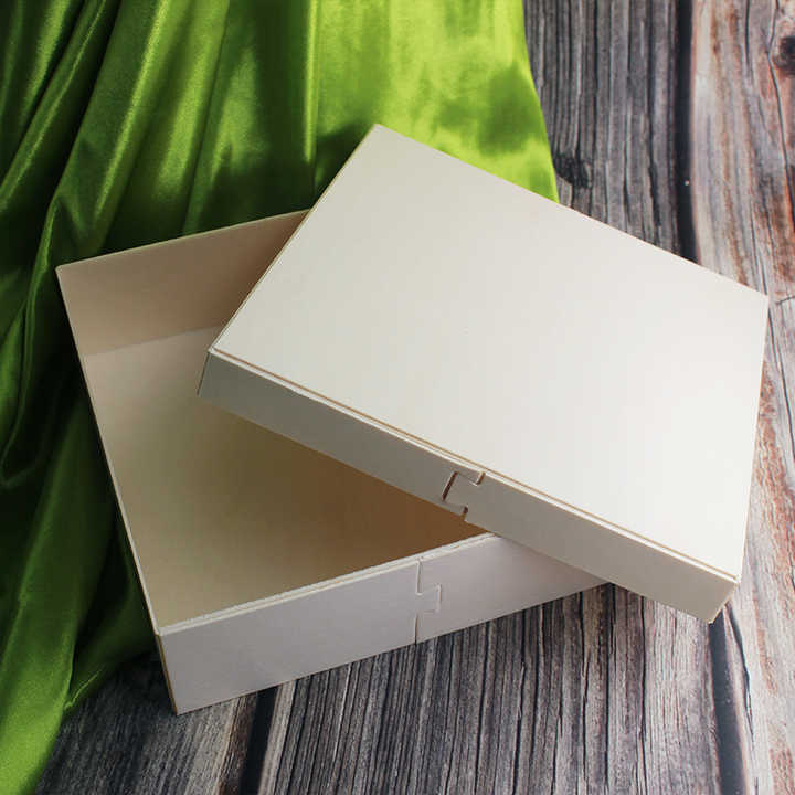 Poplar Wood Box for Charcuterie Sets - Durable & Stylish