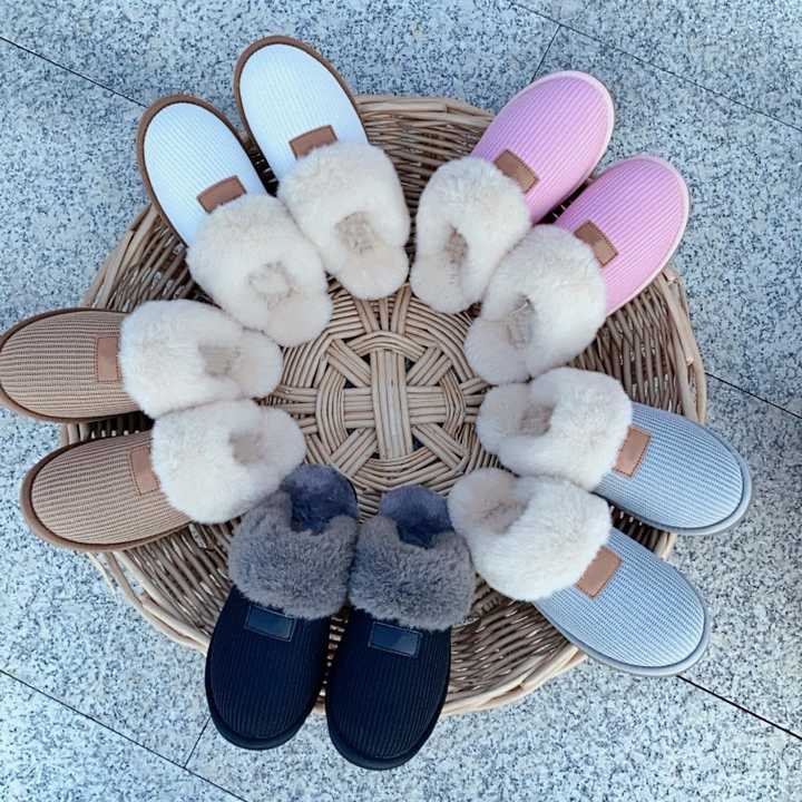 Uggs Winter Snow Boots Are Made of High-quality Leather and Are ...