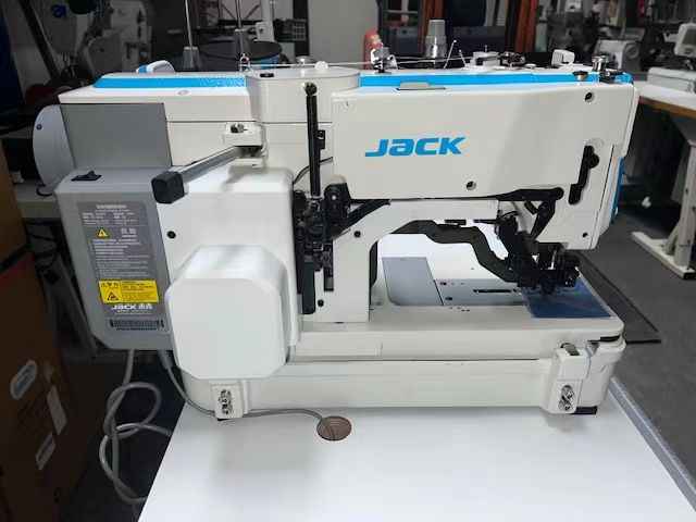New Jack 781G Buttonhole Machine - High-Speed & Easy Operation