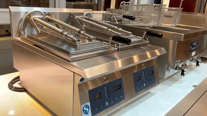 Commercial Electric Dumpling Gyoza Fry Griddle Grill Pan Machine