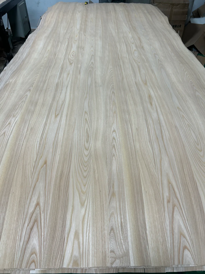 Ecowood Randomly Pieced Together Natural Elm Veneer Modern Design for ...