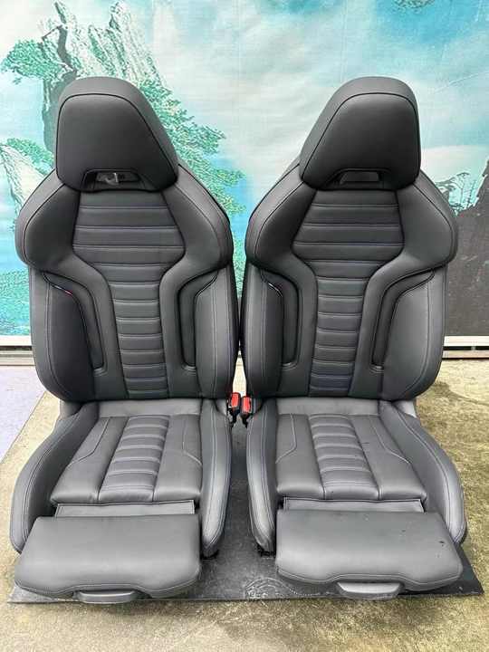 Bmw G20 Carbon Bucket Seats