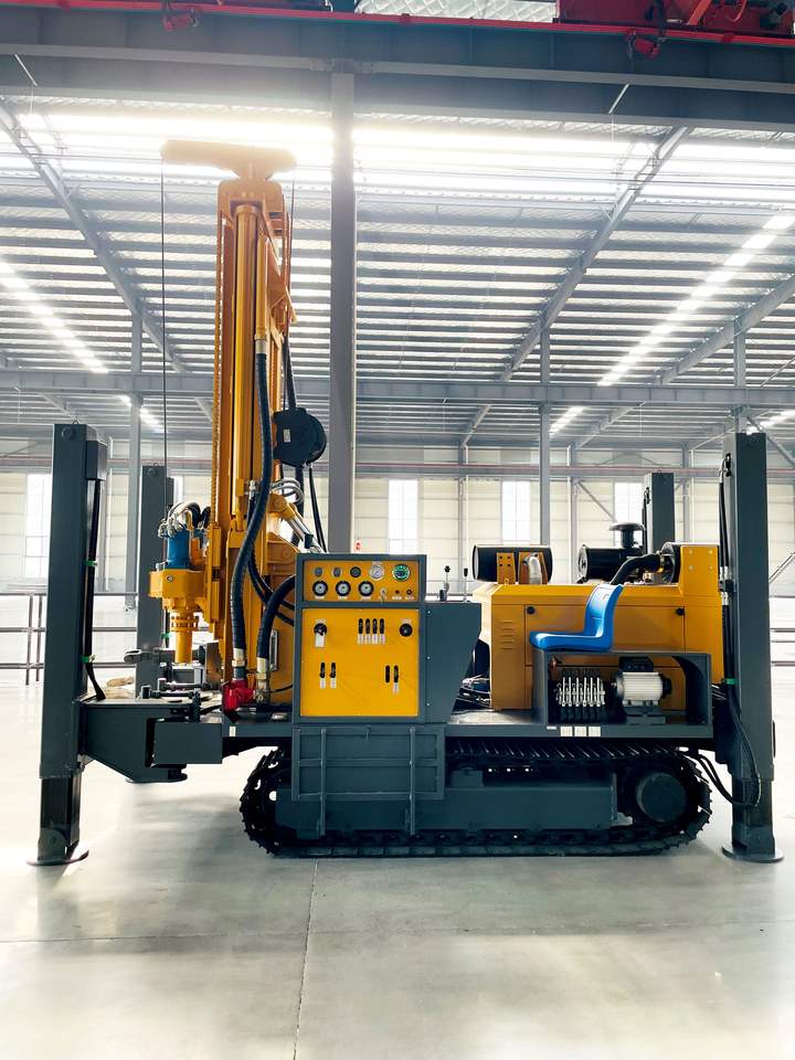 300m Wheeled Hydraulic Water Well Drilling Rig Easy Maneuver Borehole ...