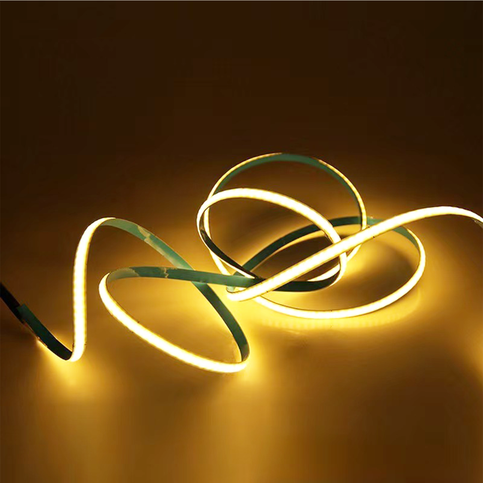 Side View 600D LEDs/M 24V High Power LED Strip 24W/M 12mm Wide PCB ...