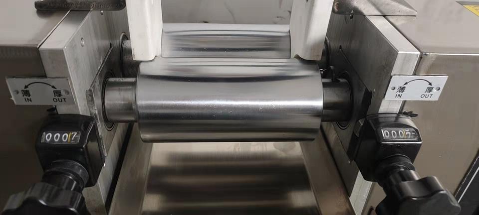 2 Inch Lab Two Roll Mill | Plastic & Rubber Open Mixing Machine ...