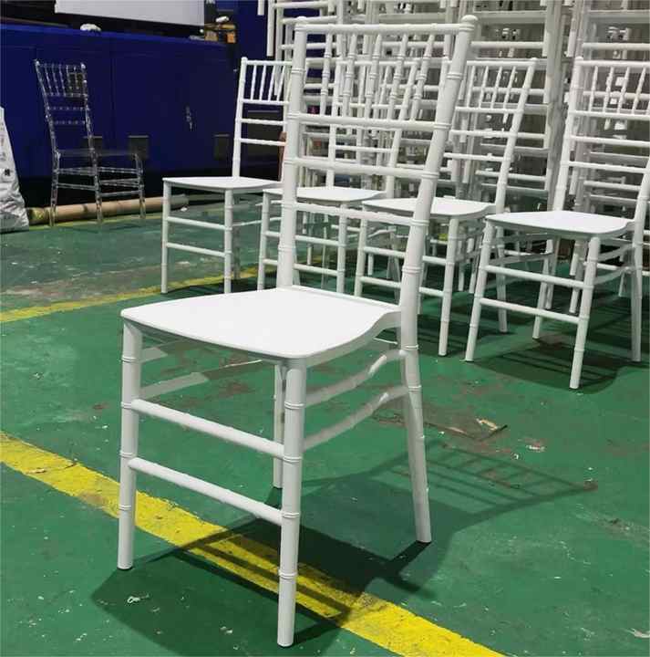 Modern White PP Plastic Chiavari Chair White Wedding Chair| Alibaba.com