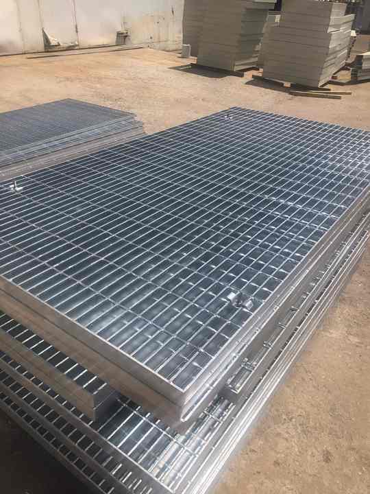 Durable Steel Floor Grates - Custom Sizes & Galvanized