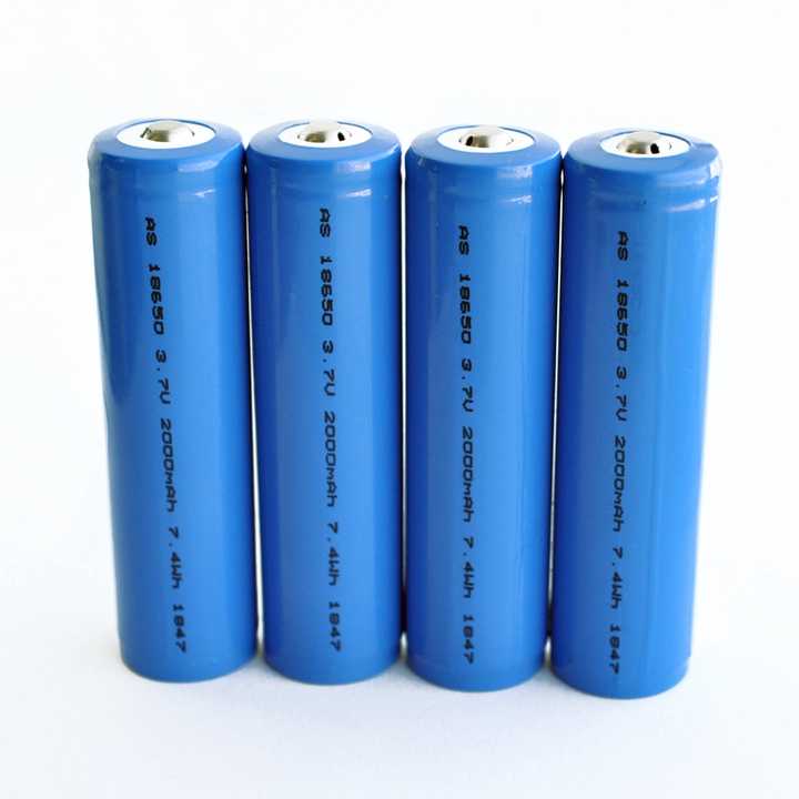 18650 3.7v 2000mah Rechargeable Lithium Ion Battery for Flashlights