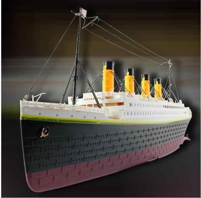 KW 81CM RC Titanic Model Ship - High Simulation Toy Boat