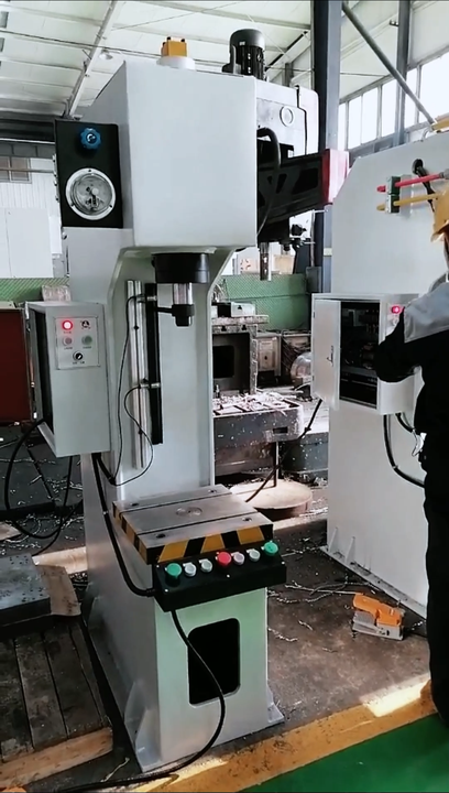 Small table 5-20T single arm hydraulic presses machine Calibrating ...