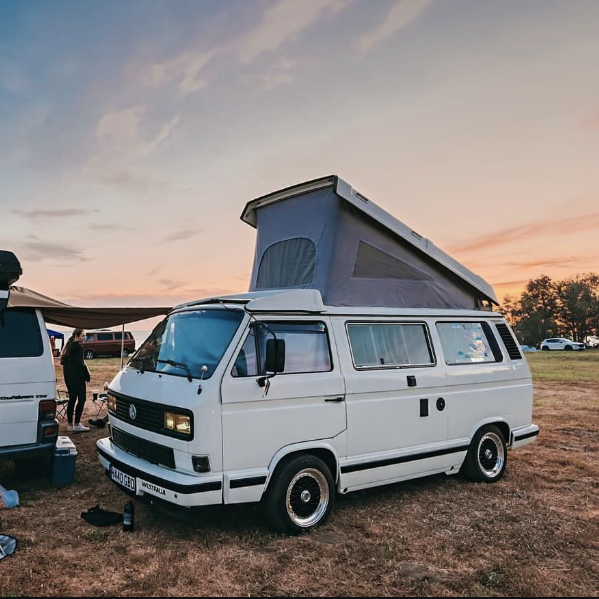 Expand Your Camping Space with VW Transporter T5 T6 Accessories