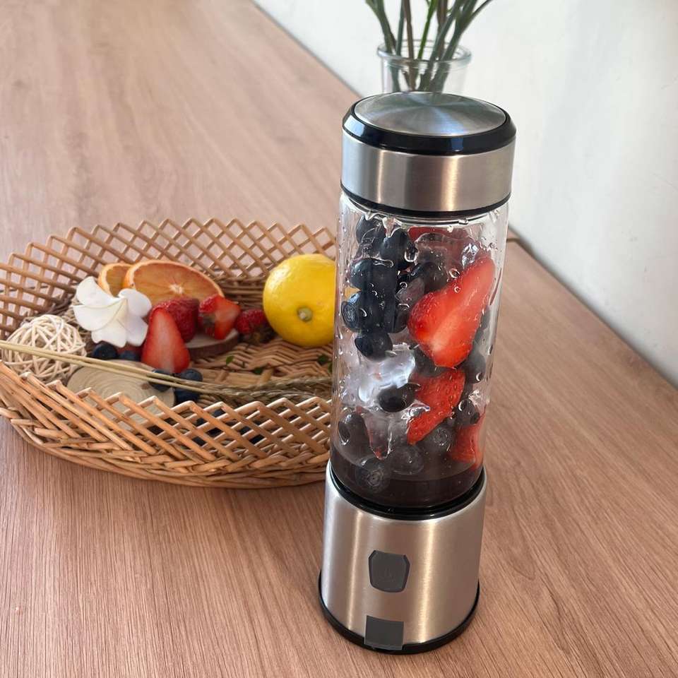 Wholesale 6 Blades USB Blenders - Portable Smoothie Makers