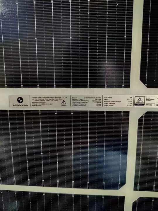 ASTRO N5 Série CHSM72N(DG)/F-BH 580-600W Painel Solar Bifacial N-Type ...