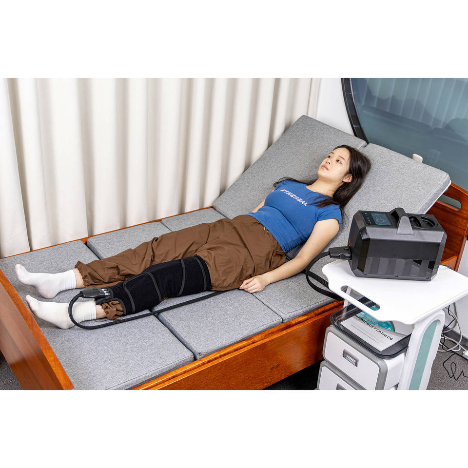 2026 New Trending Product Ice Cold Ice Pack Needed Cryotherapy Machine ...