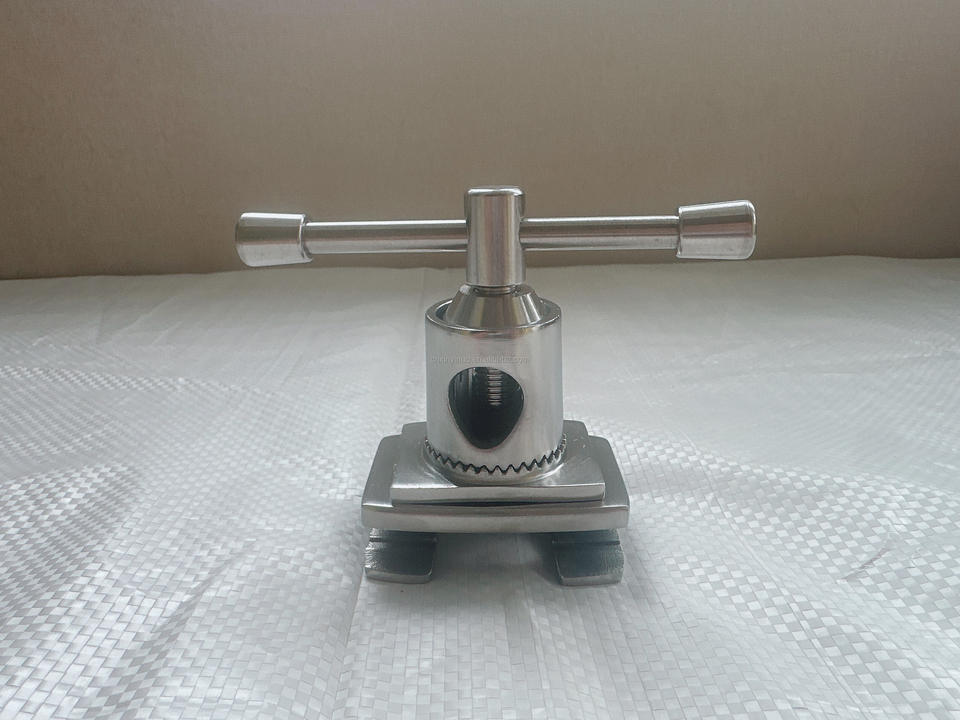Manual 304 Stainless Steel Universal Clamp for Operating Table| Alibaba.com