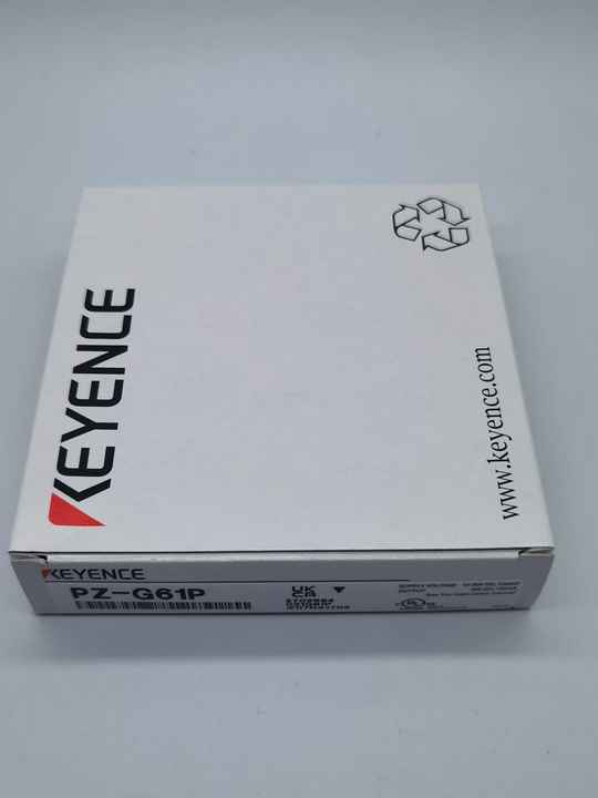 KEYENCE PZ-G61P Built-in Amplifier Photoelectric Sensors Square ...