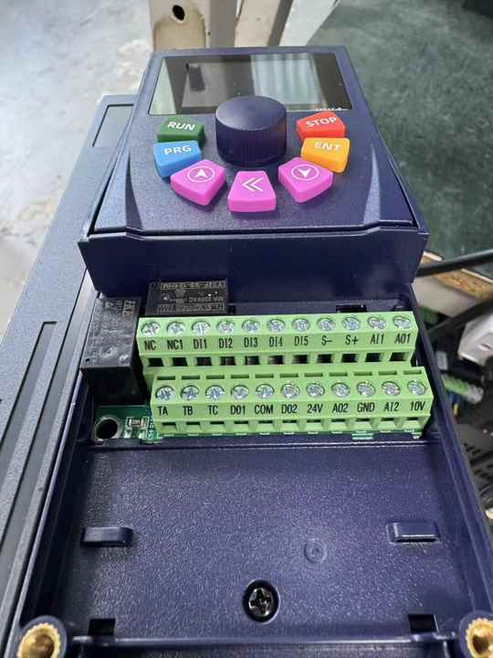 IP54 High Ingress protection Inverter 380V Frequency Converter 0.75KW ...