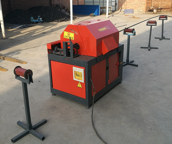 Steel Bar Rust Remover Machine 380V Tractor-type Fully Automatic rust ...