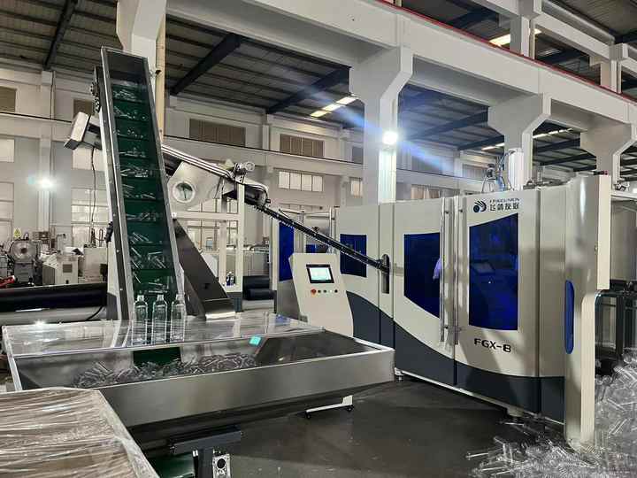 Faygo Union Fully Automatic FG8 Cavity PET Bottle Blowing Machine for ...
