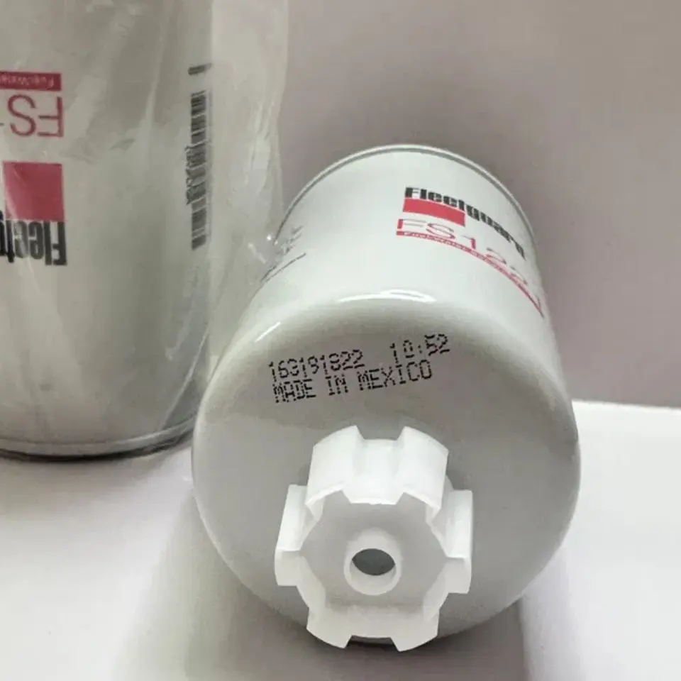 Genuine Fleetguard Engine Fuel Water Separator Filter Fs1221 Diesel ...