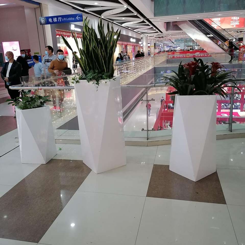 Large Flower Plants Garden Mall Supermarket Fiberglass Big Flower Pot ...