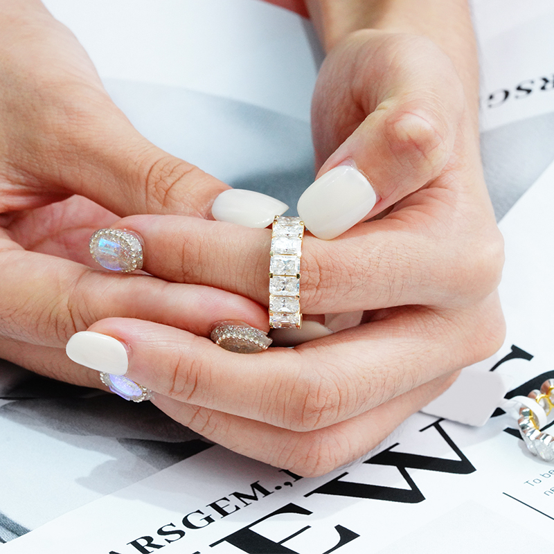 Starsgem Custom Gold Rings - Classic 14K Lab Grown Diamond Jewelry