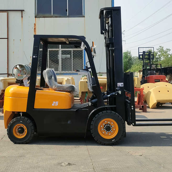 4 Ton Super Heavy Diesel Forklift Extreme Load Capacity for Large Port ...