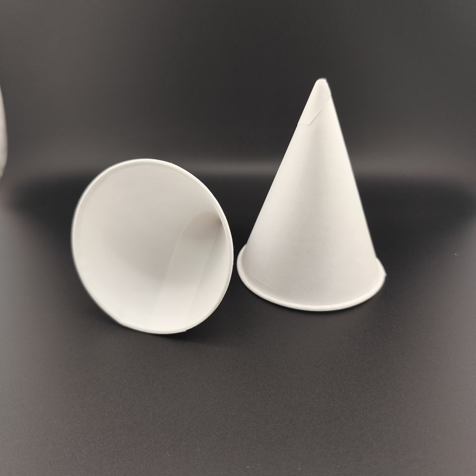 Paper Cones 4.5 oz Eco-Friendly Biodegradable White Disposable Paper ...