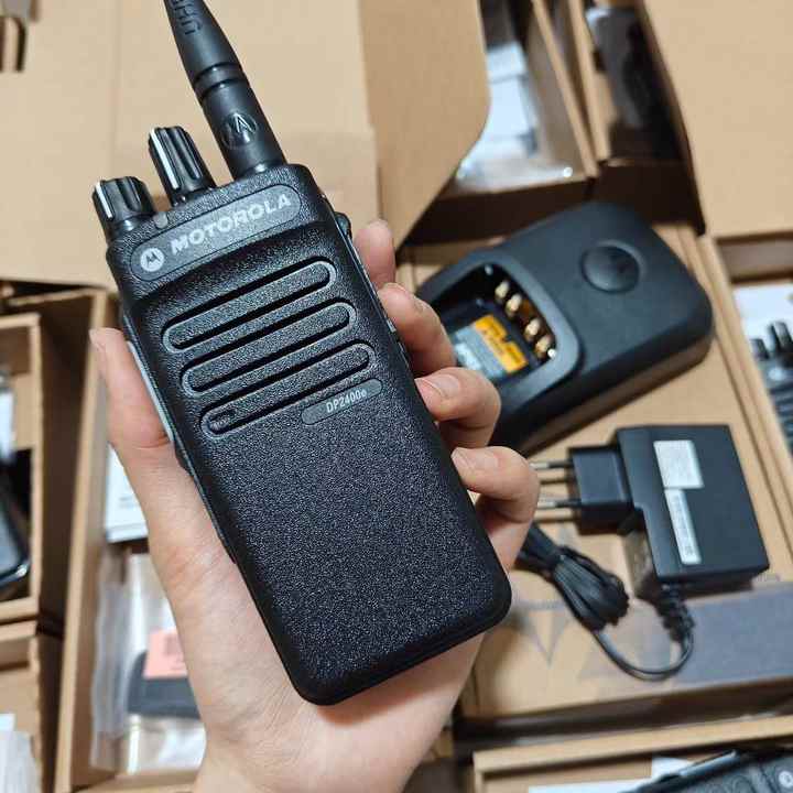 Original Motorola Walkie Talkie DP2400E DEP550e XPR3300e XiR P6600i ...