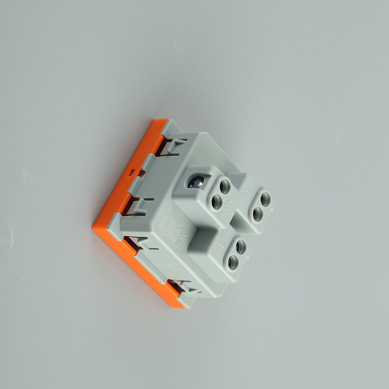 U-15A 125V Orange US Wall Socket 3 Outlets Dust-proof IP65 Commercial ...