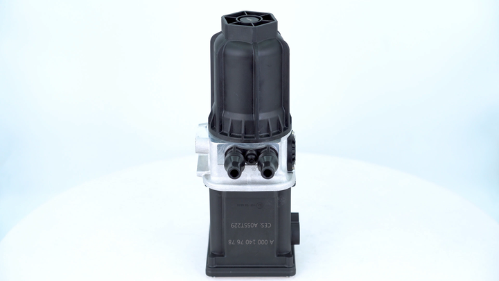 Truck Parts SCR System Urea Pump 0001407678 for Mercedes-benz