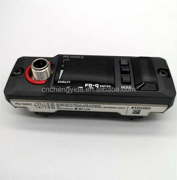 KEYENCE FD-Q50C Clamp-on Flow Sensor - Digital & Reliable