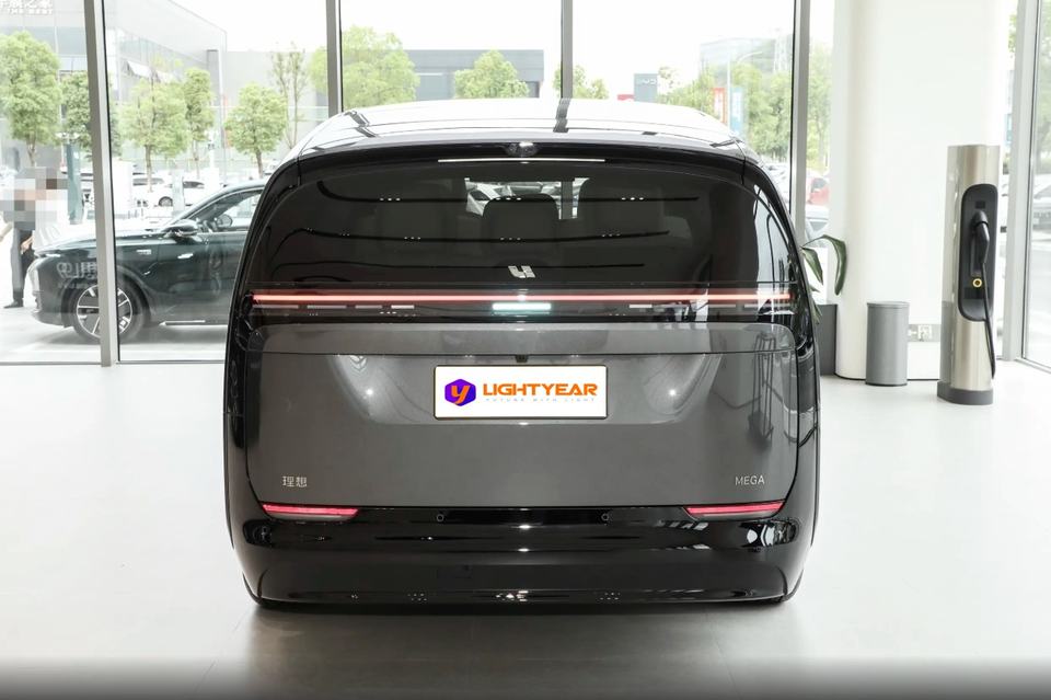 Li Auto MEGA Electric Car Intelligent Upgrade Edition| Alibaba.com